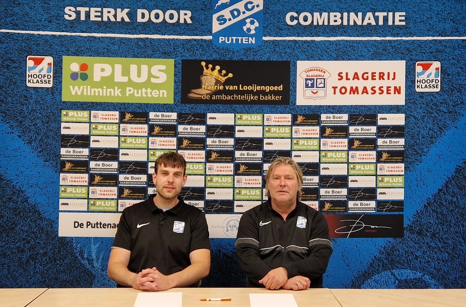 Kevin Möhle en Robbert Nieuwenhuis trainers JO17-2, seizoen 2025-2026 ...