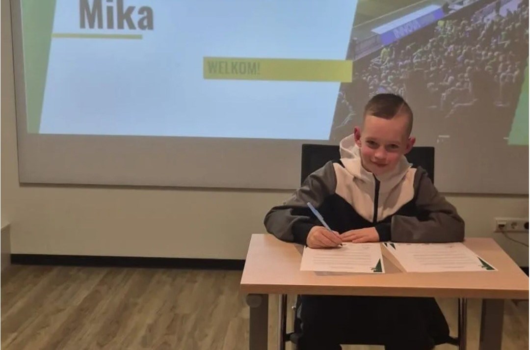 Hvv RAS-talent Mika Walraven (2013) maakt de overstap naar ADO Den Haag ...