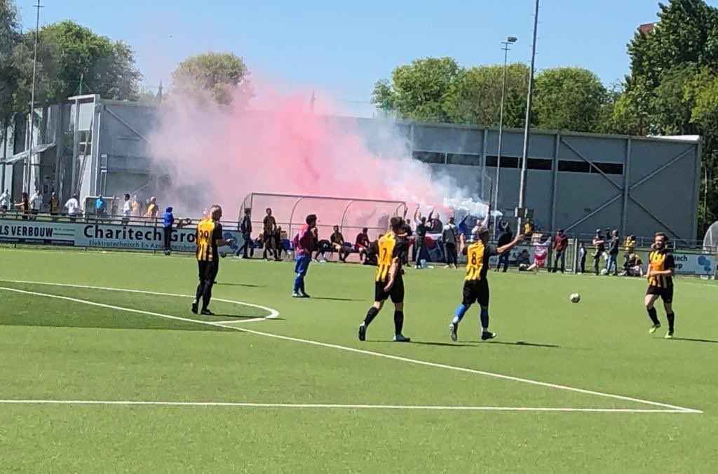 Pools elftal RAS 3 Kampioen! Mistrz RAS 3! - Hvv RAS