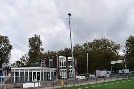 EINDELIJK WEER OFFICIËLE VOETBALDUELS OP RAS - Hvv RAS