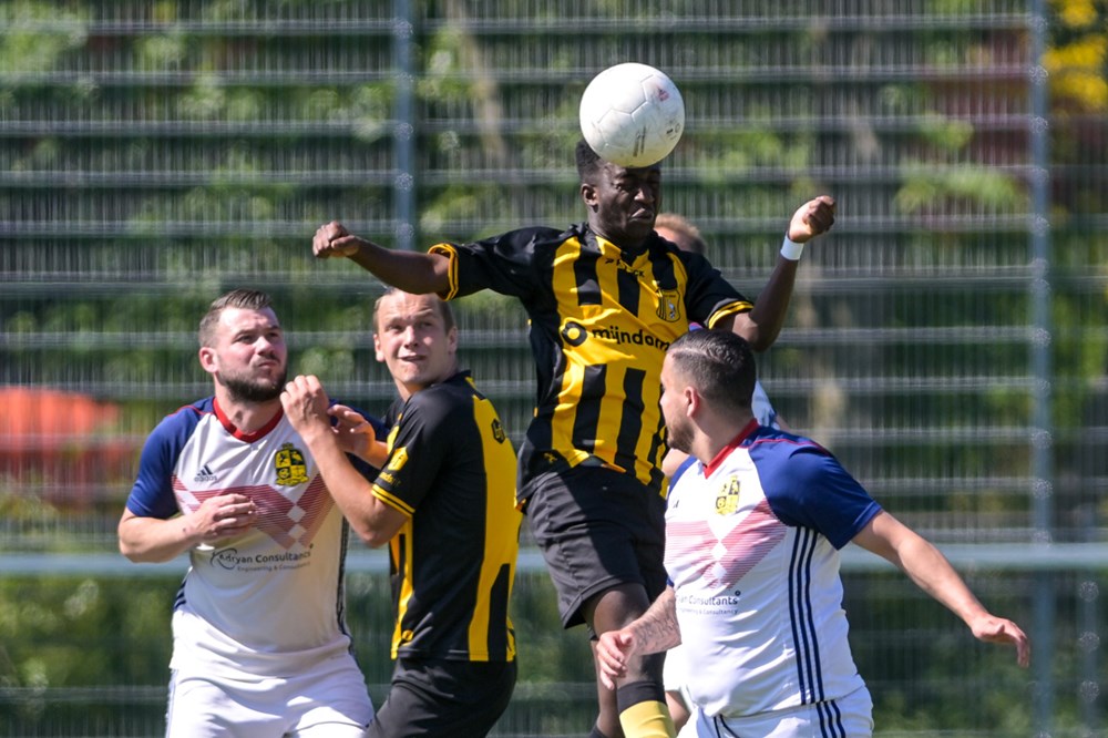 Na enerverende thriller: RAS degradeert naar vijfde klasse - Hvv RAS