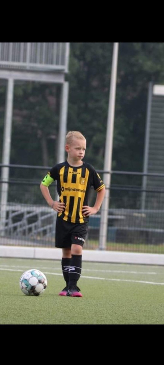 Hvv RAS-talent Mika Walraven (2013) maakt de overstap naar ADO Den Haag ...