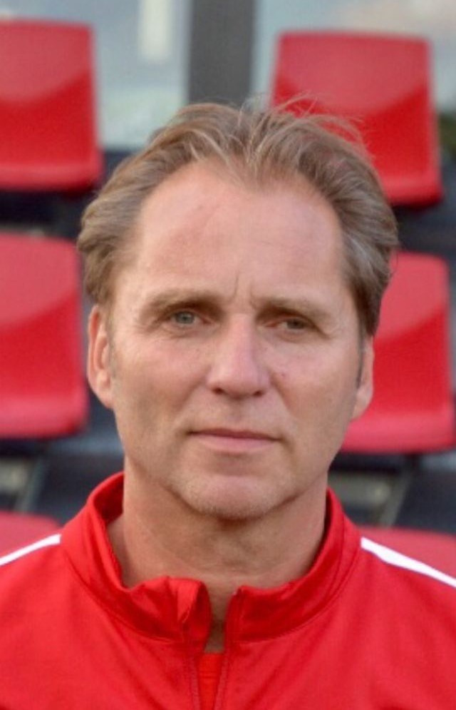 Eric van Zutphen nieuwe trainer - RKZVC