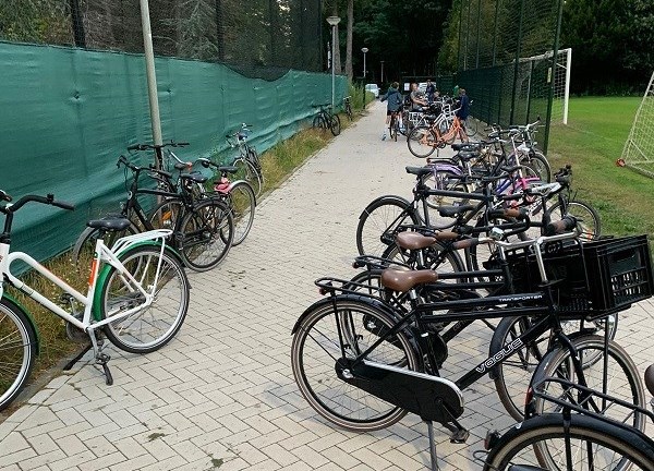 Overlast op de oprijlaan - Website v.v. RPC uit Eindhoven