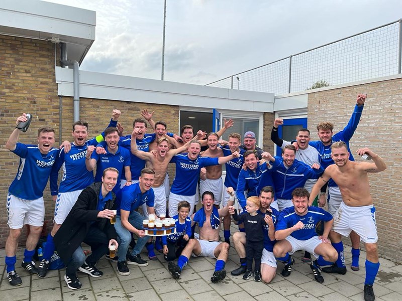 Raamsdonk ver in blessuretijd voorbij FC Right-Oh - v.v. Raamsdonk