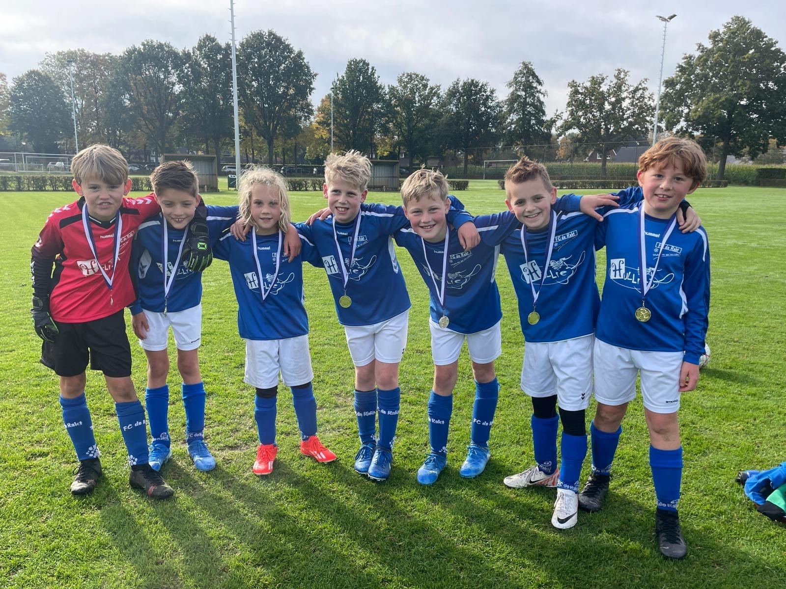 J010-1 is periodekampioen! - FC de Rakt