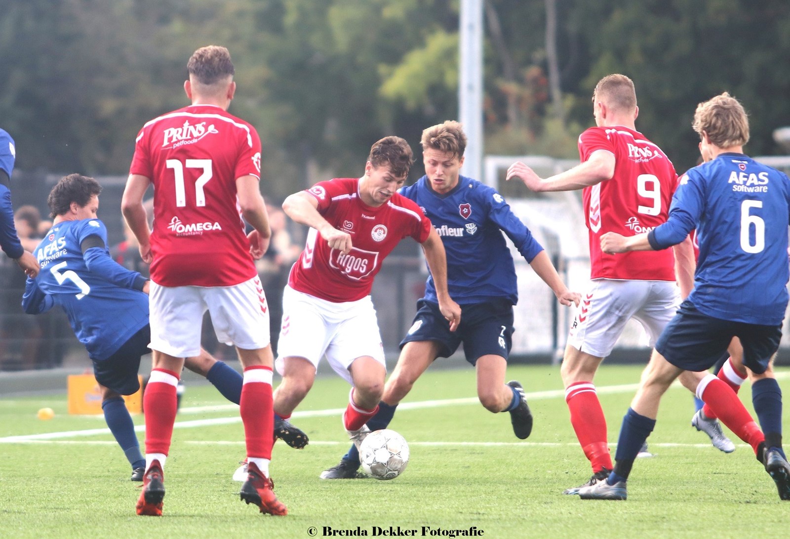 Renswoude dendert over Roda’46 heen - v.v. Renswoude