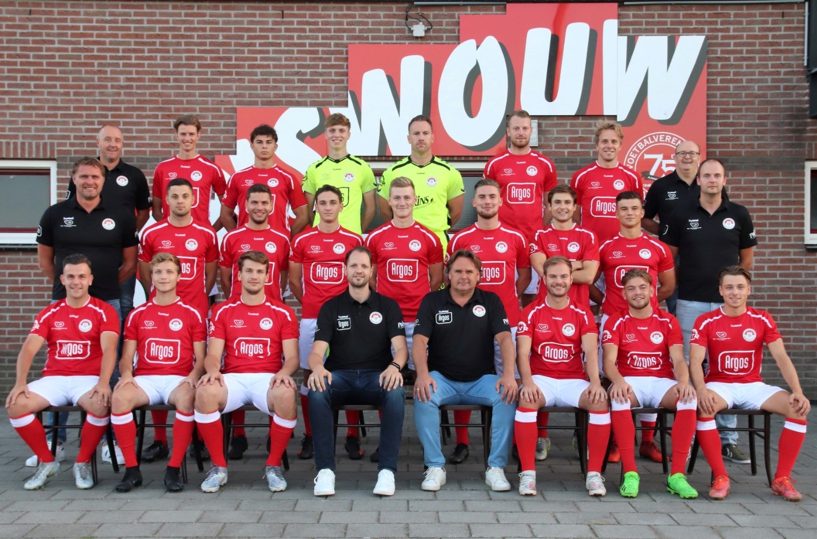 Renswoude verliest openingsduel - v.v. Renswoude