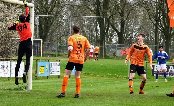 Remise in spannende topper RKSVN – Reuver 1 – 1 - V.V. Reuver