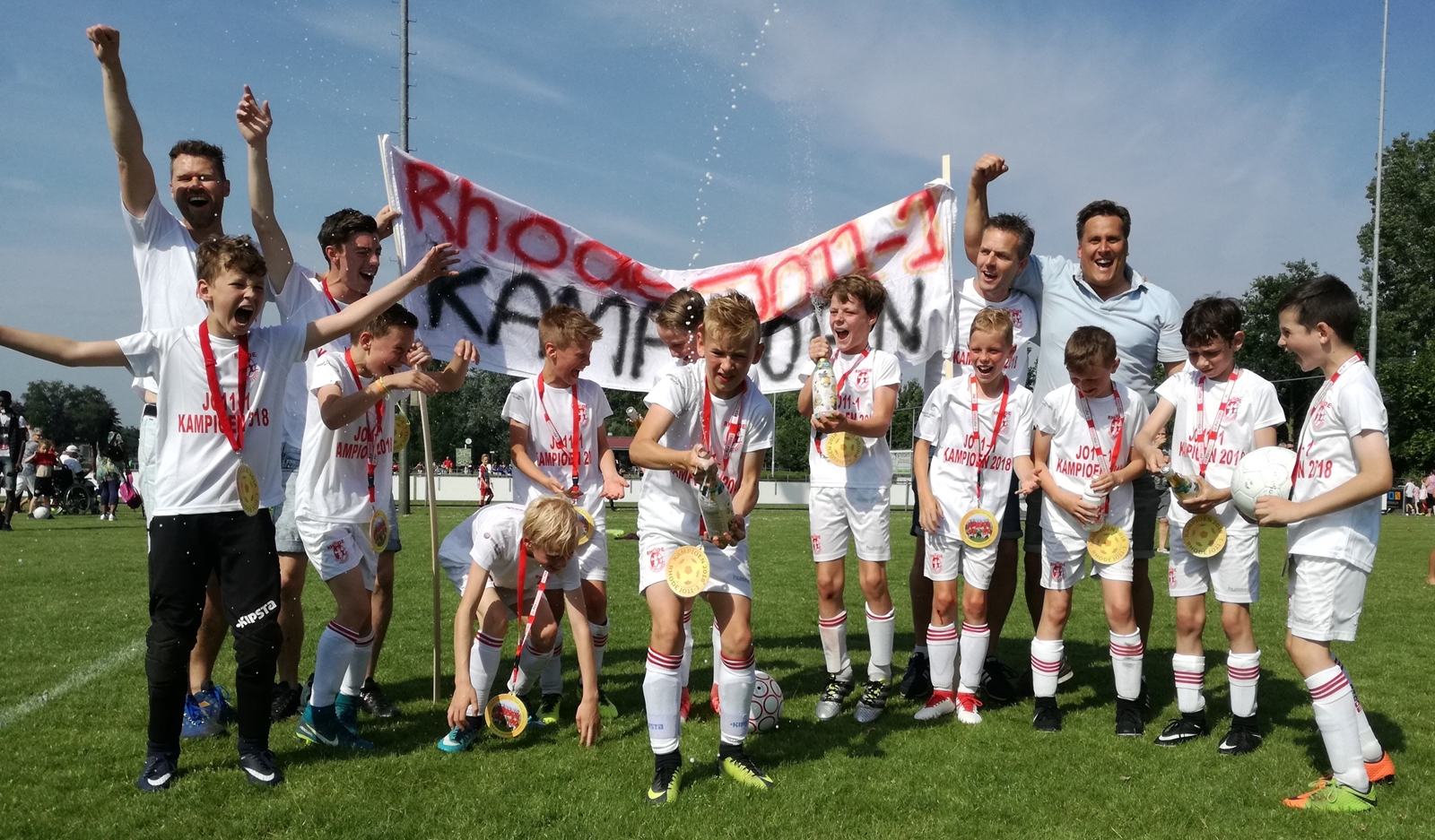 KAMPIOENEN - Rhode.nl