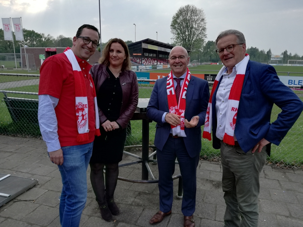 Kampioensfeest Rhode 1 - Rhode.nl