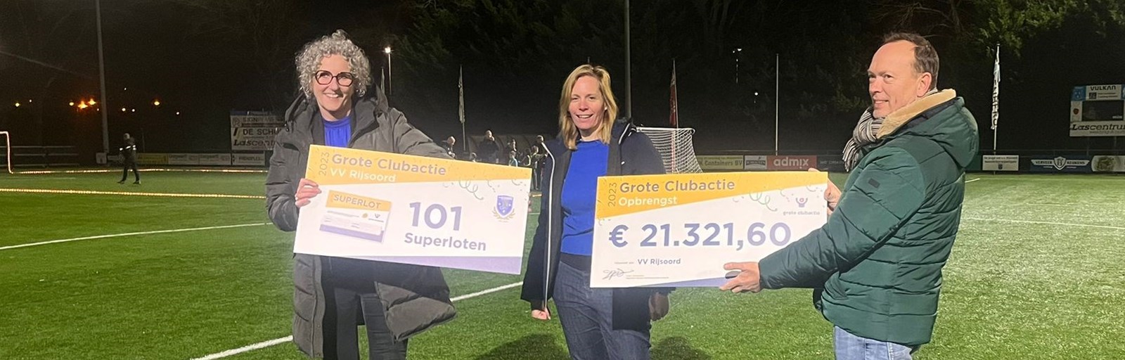 Grote Club Actie - reikt cheque uit tijdens nieuwjaarsreceptie en LED ...