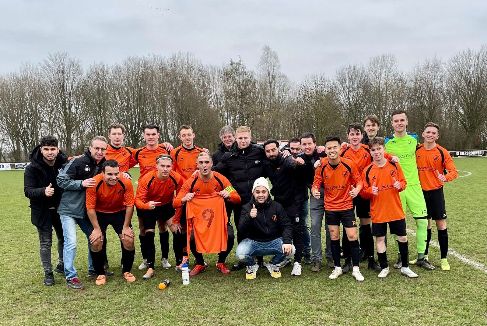 Overtuigende 0-5 overwinning voor SIOL 1 tegen NLC'03 1 - SIOL, meer ...