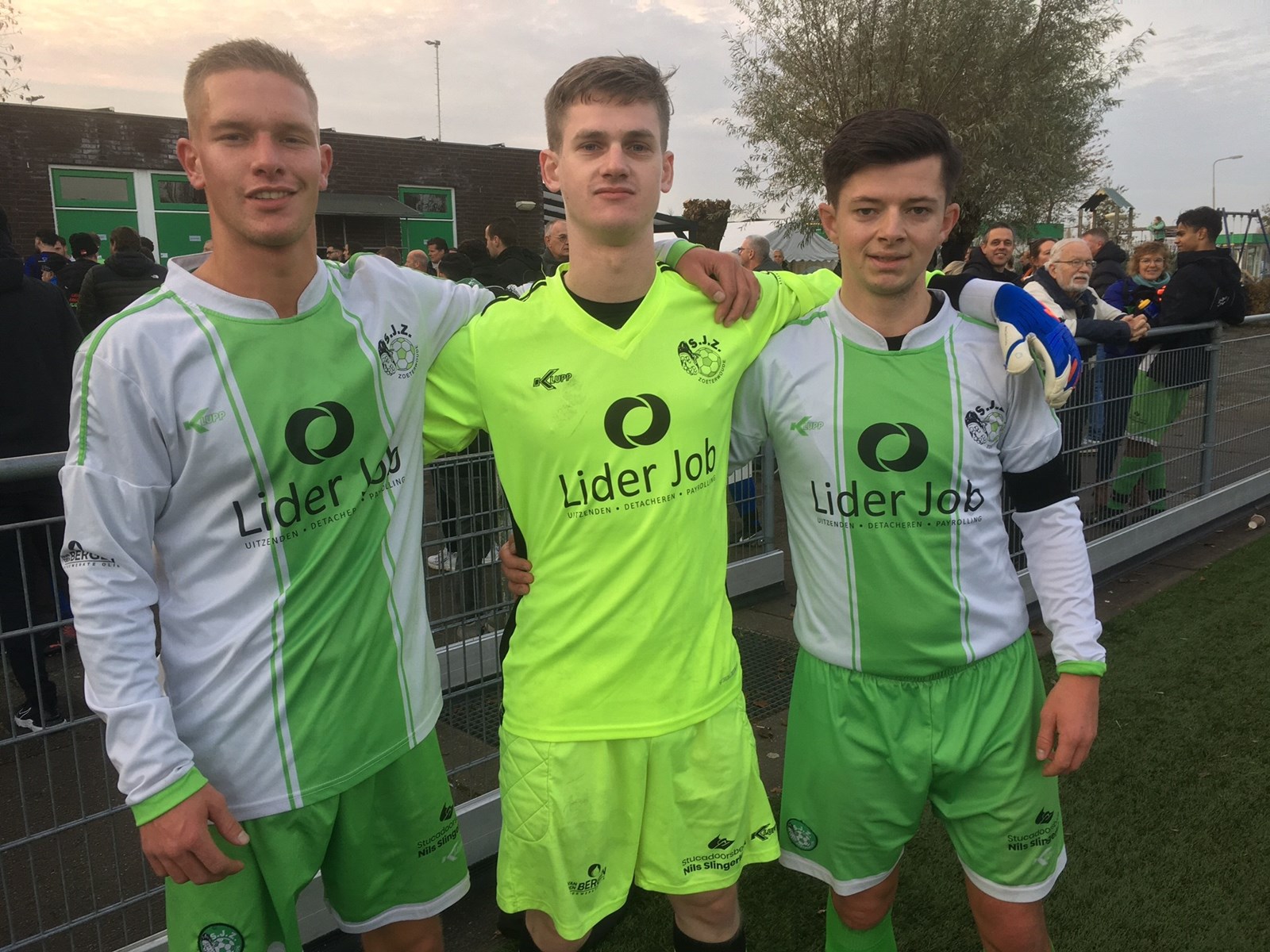 SJZ WINT VERDIEND VAN ROODENBURG: 2-0 - v.v. SJZ