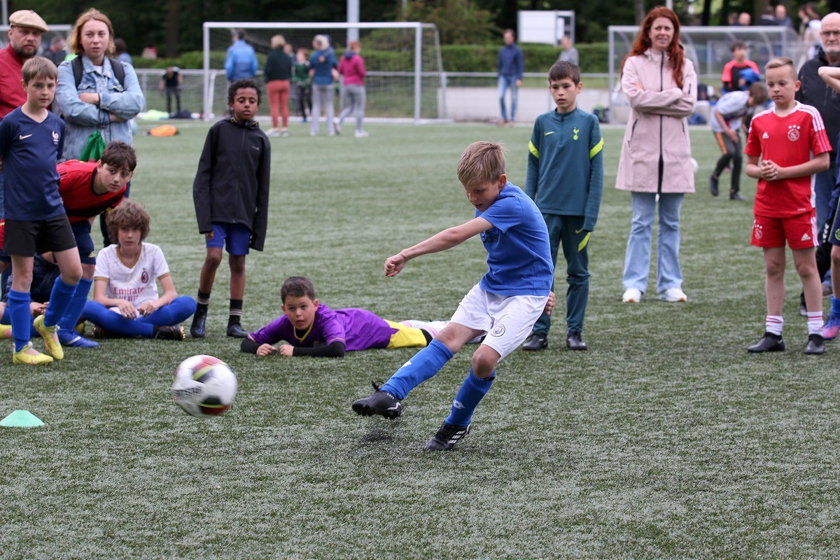 Spannende Willem Jan van Roekel-penaltybokaal 2023 bij SKV - SKV