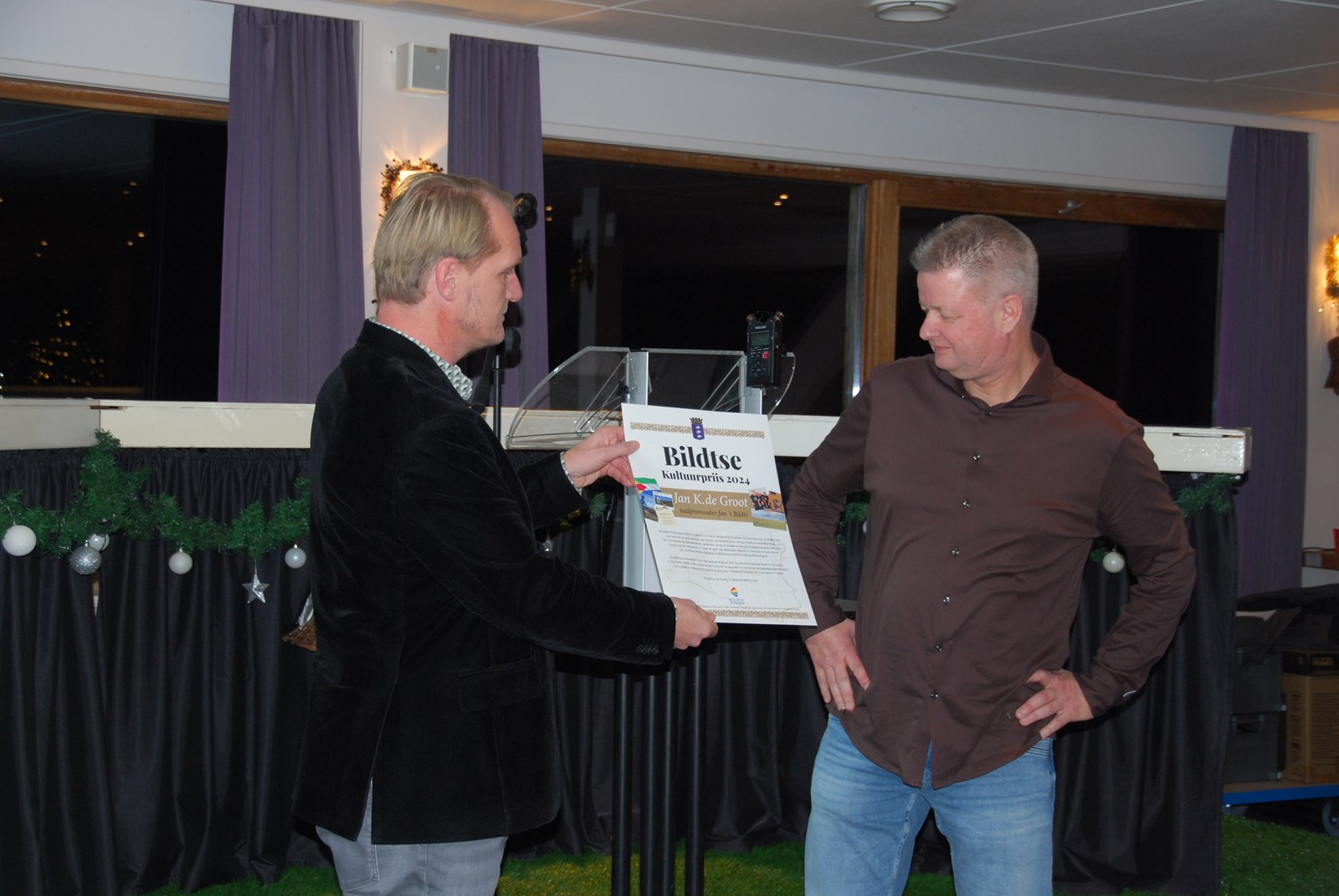 Erelid Jan de Groot wint Bildtse-Kultuurpriis 2024 - STAnnaparochie