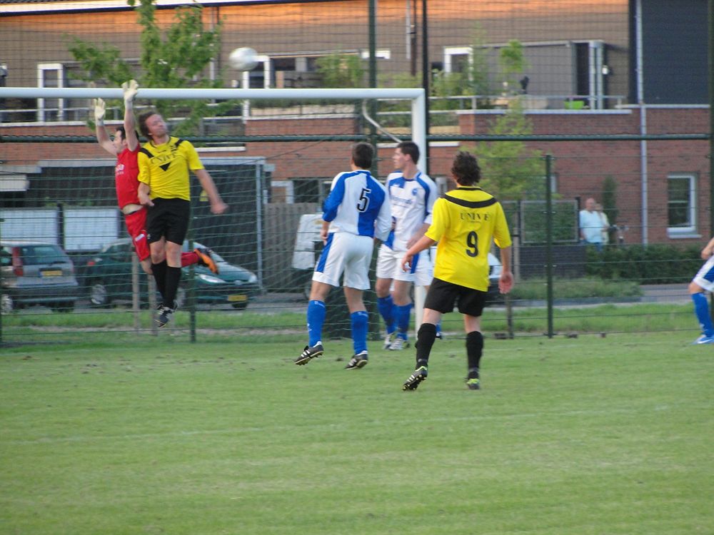 Meerkerk komt sterk terug na rust - SV Meerkerk