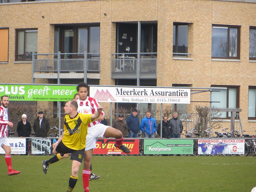 SV Meerkerk verslaat koploper Geinoord Nieuwegein - SV Meerkerk