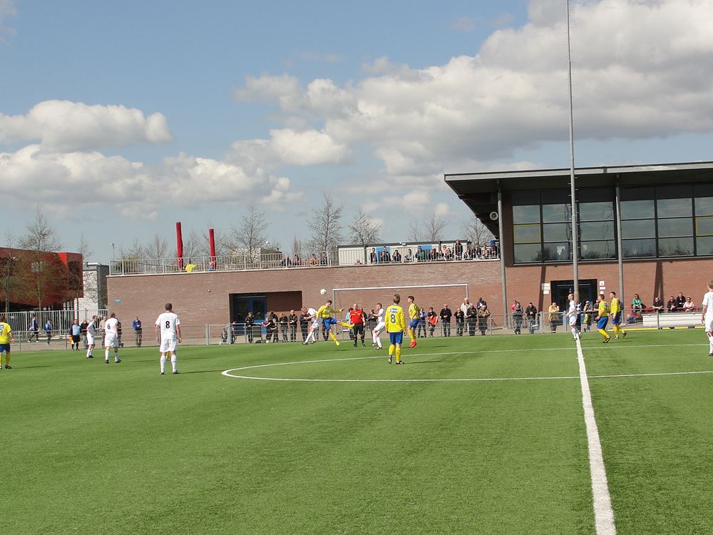 SV Meerkerk wint een punt in Houten - SV Meerkerk