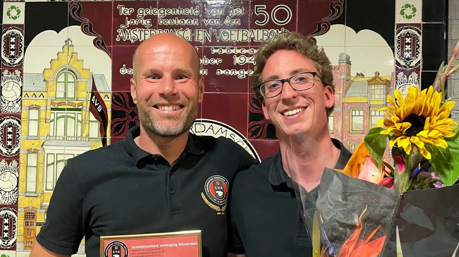 Algemene ledenvergadering; een nieuw bestuur, benoeming Lid van Verdienste voor Peter de Waard ...