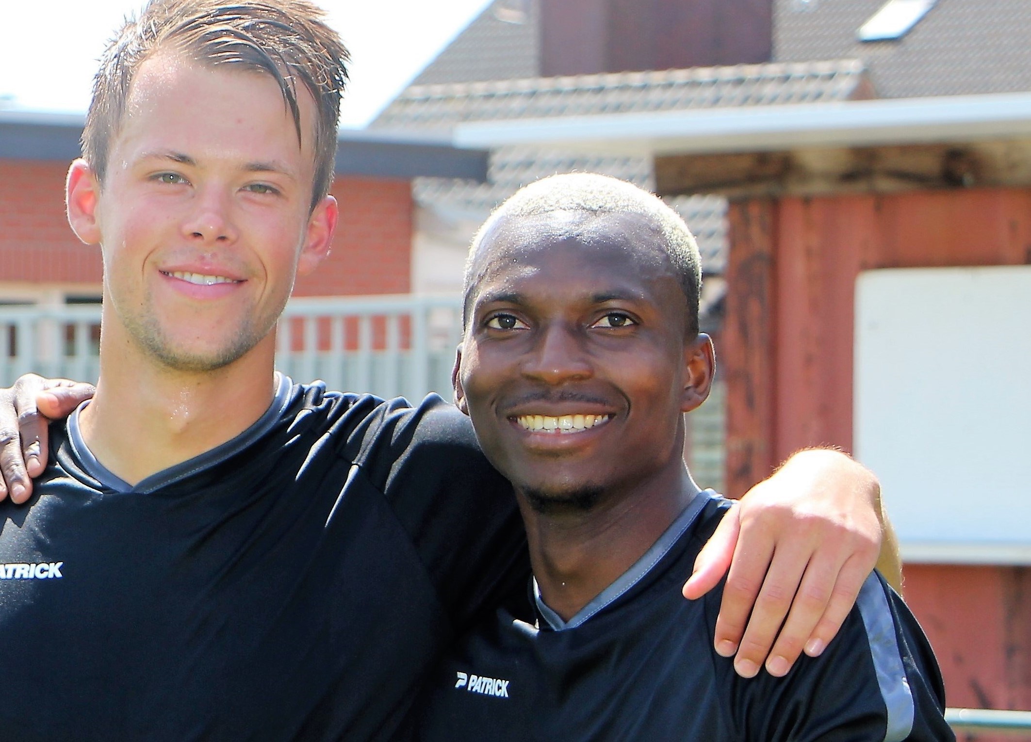 Topper Samuel Nelson tekent voor 2 seizoenen