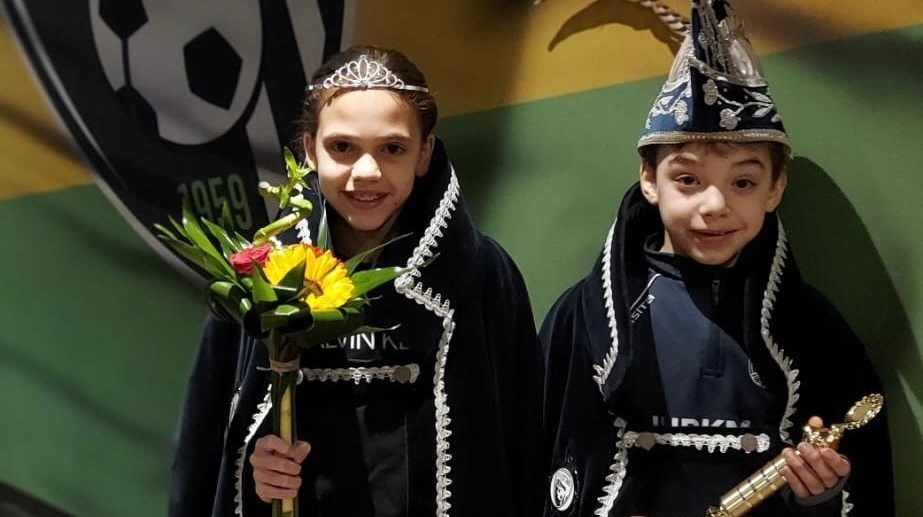 Kraaie Prins Adde en Kraaie Prinses Yvana! - V.V. Sittard