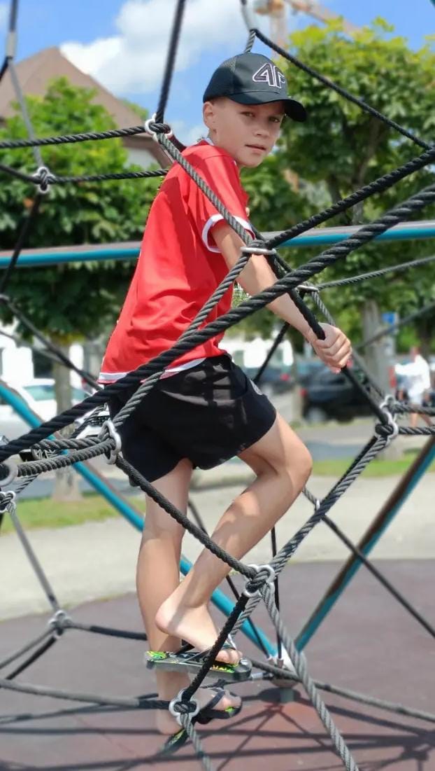 Alex Poniatowski Mascotte van de Week tegen ZSV - SV Someren