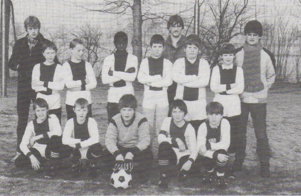 Uit het archief: de jeugdteams van 1983-1984 - SV Someren