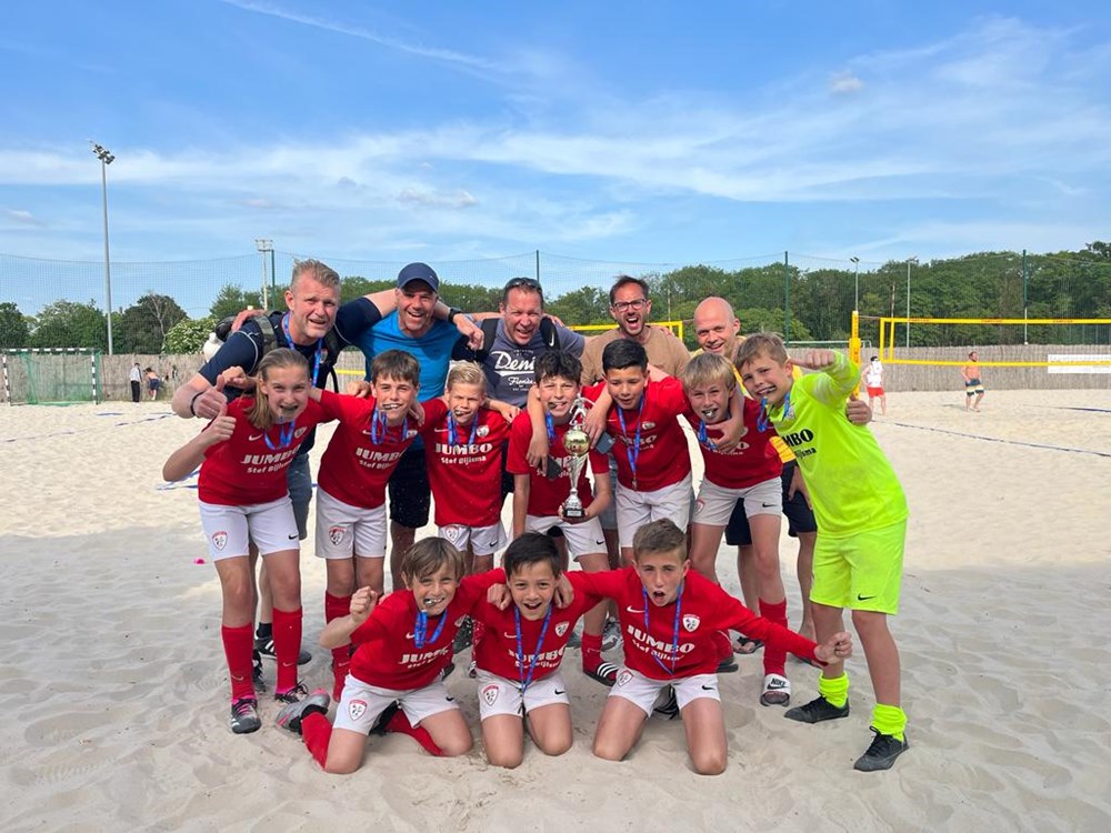 JO12-1 naar het internationaal toernooi: Bayer Uerdingen Pokal 2023 - Sportlust '46