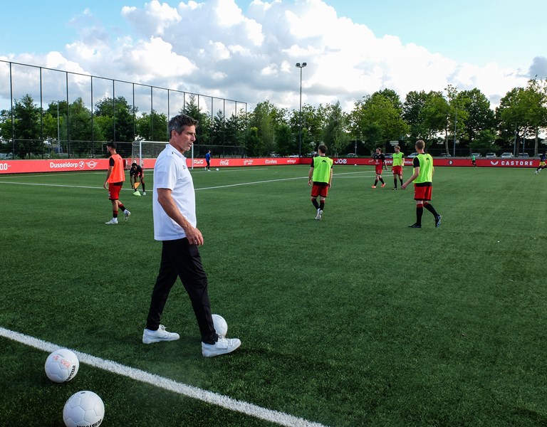 Nuttige eerste overwinning SteDoCo - SteDoCo