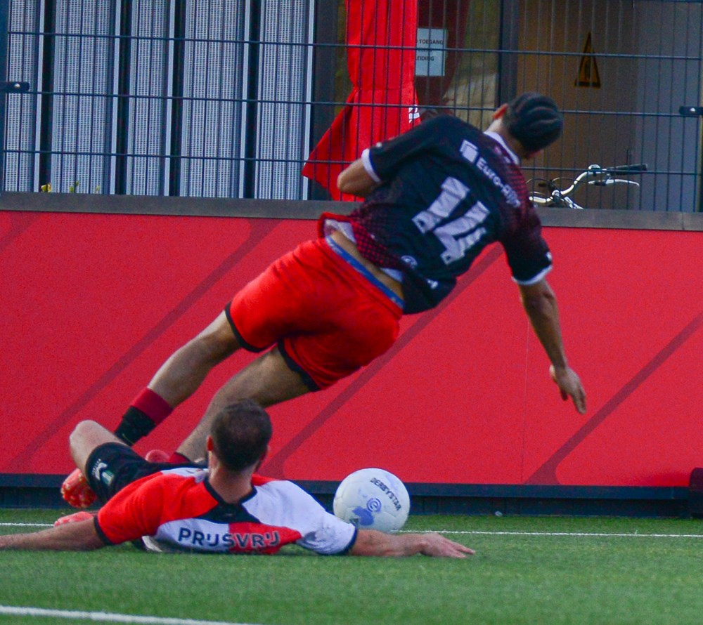 Nuttige eerste overwinning SteDoCo - SteDoCo