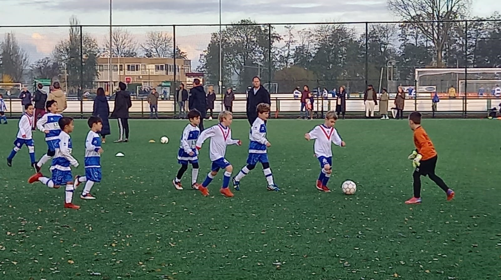 JO 8-4 maakt het wel heel spannend in Ouderkerk - TOS-Actief