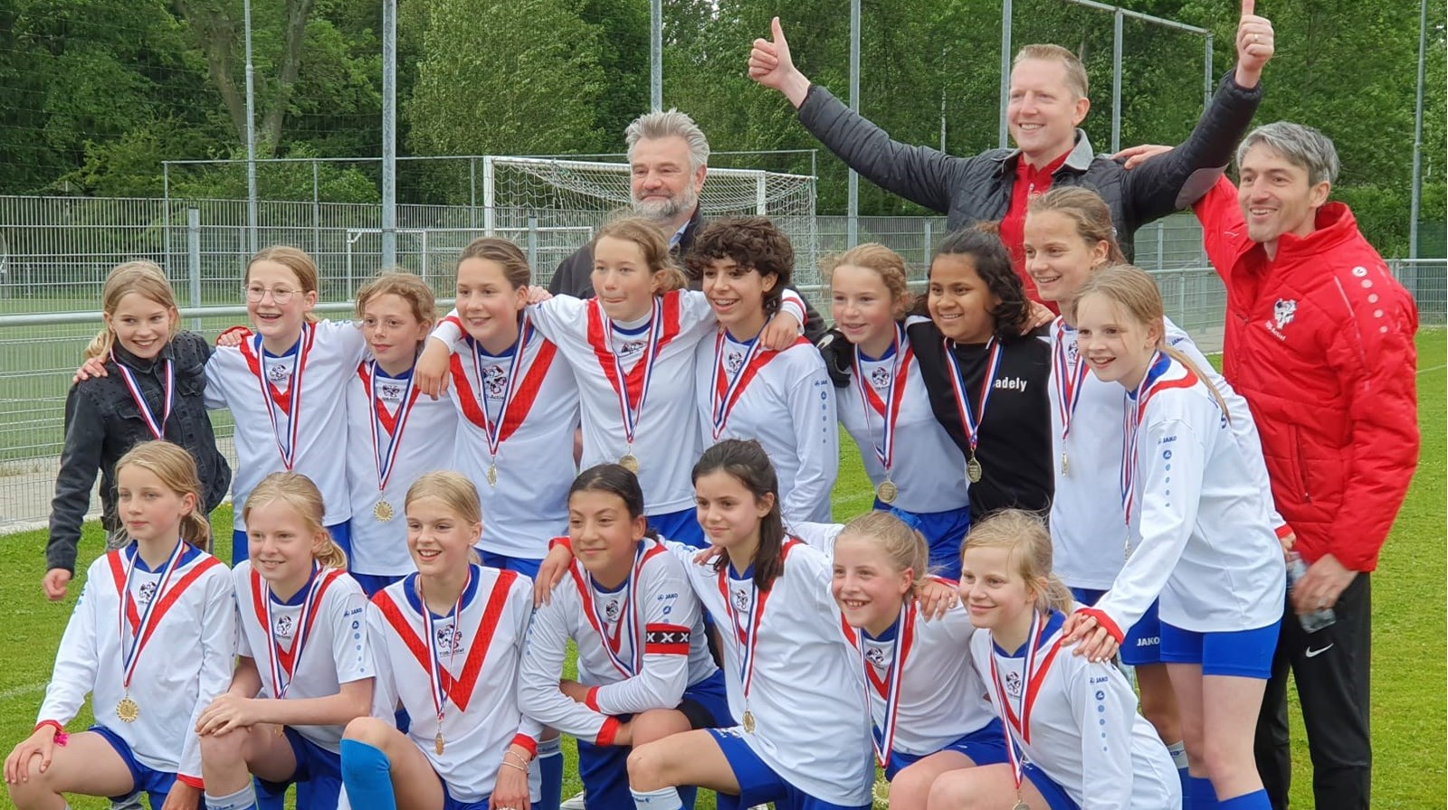 MO13-2 wint 2-0 van De Meer en is kampioen! - TOS-Actief