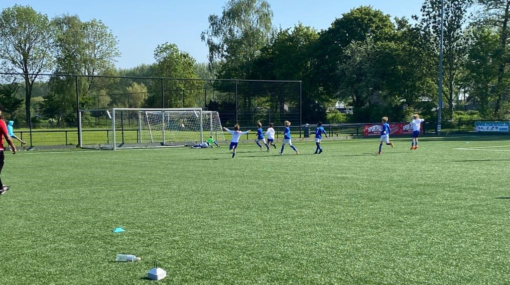 Het komt nooit goed tussen de JO9-3 en Geinburgia.... - TOS-Actief