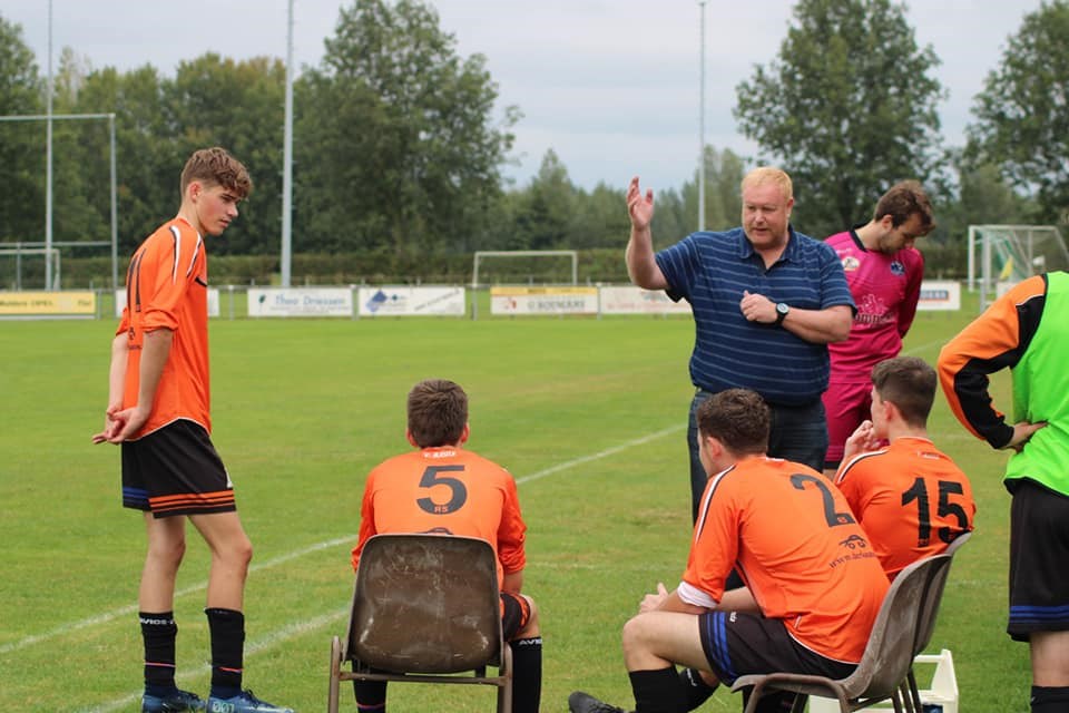 Interview nieuwe hoofdtrainer FC Uden 1: Jeroen van Kampen - FC Uden