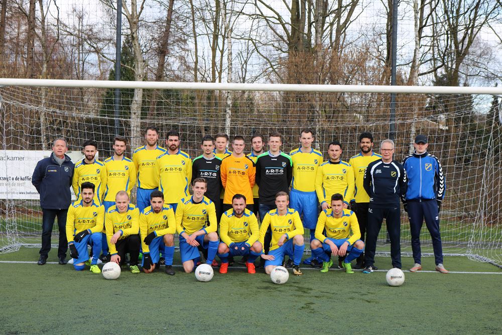 A.R.T.S. steekt selectie in het nieuw - FC Uden