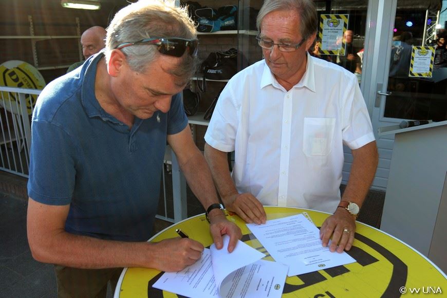 Overeenkomst met hoofdsponsor Simac verlengd - UNA