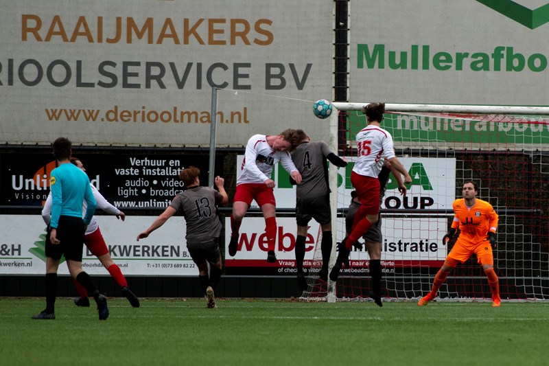 Reuzendoder Uno Animo verslaat Zwaluwe VCF dik met 1-5 - Uno Animo