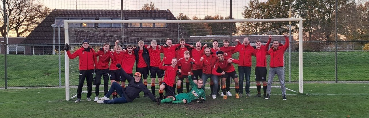 VAKO 1 opent zaalseizoen op Leekster Voetbalgala - VAKO voetbal te ...