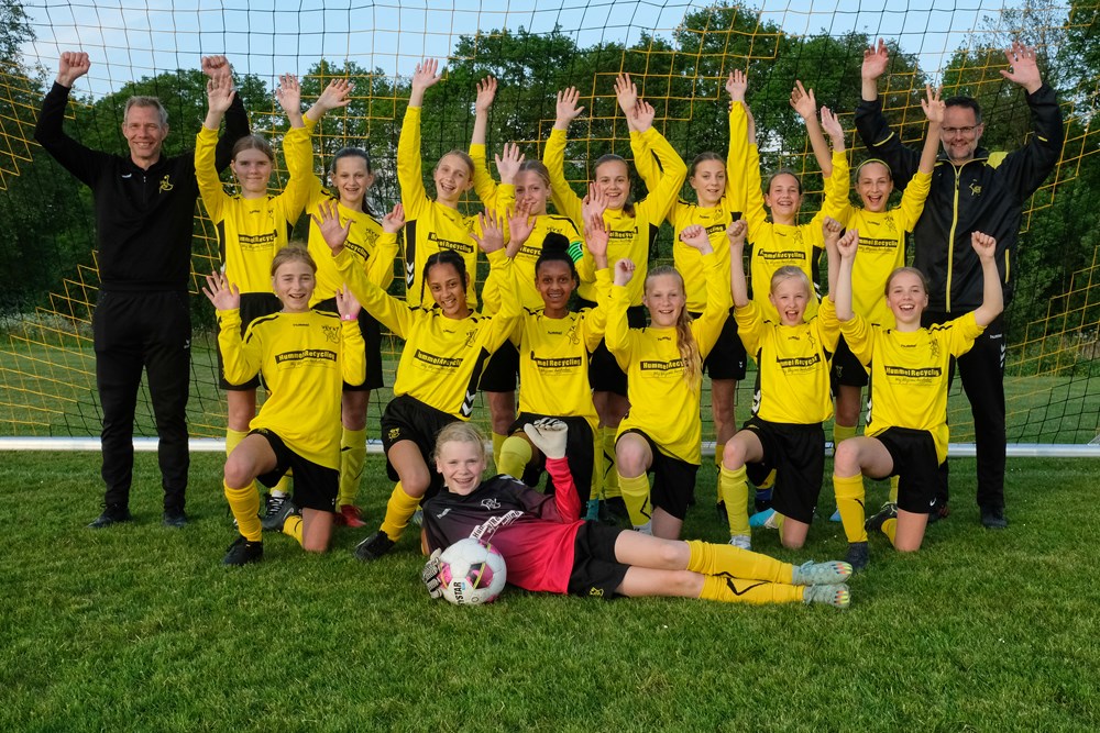 Meiden VEV’67 MO13-1 kampioen!! - VEV'67