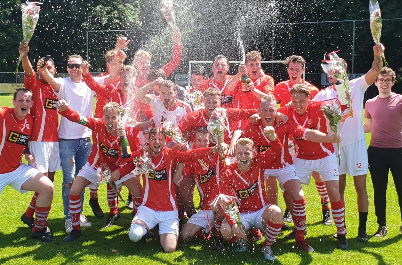 Zaterdag 2 is kampioen!!!! - VSV