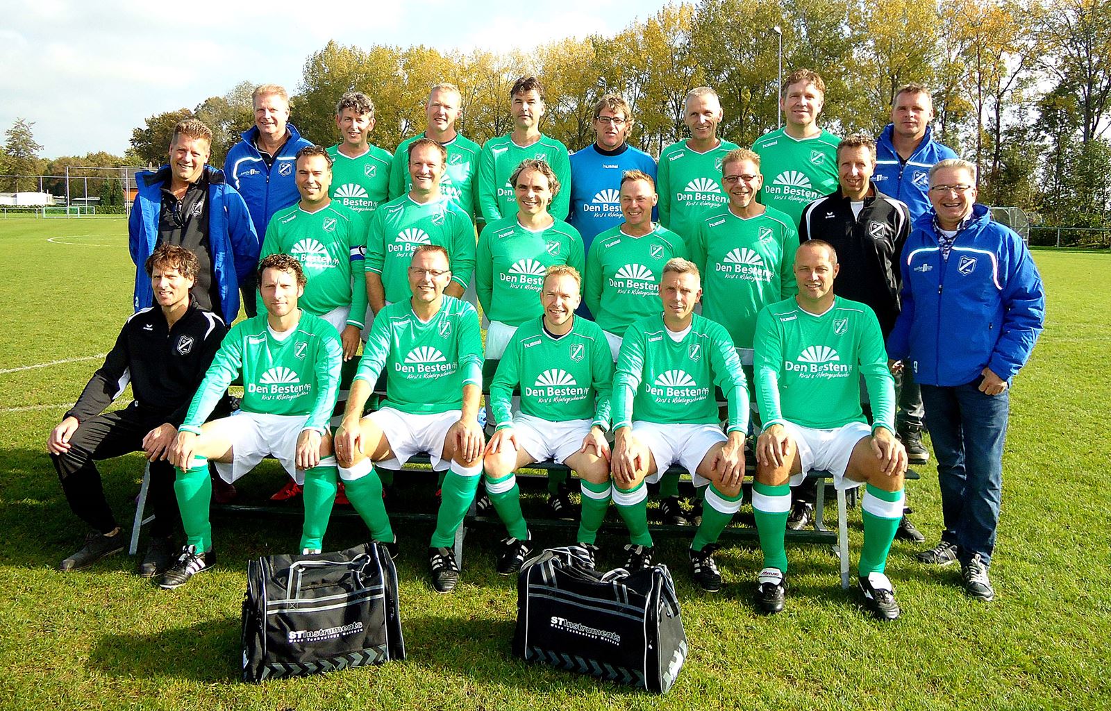 Veteranenelftal VVAC in het nieuw - VVAC