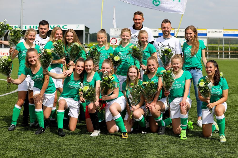 VVAC MO15-1 kampioen in 2e klasse - VVAC