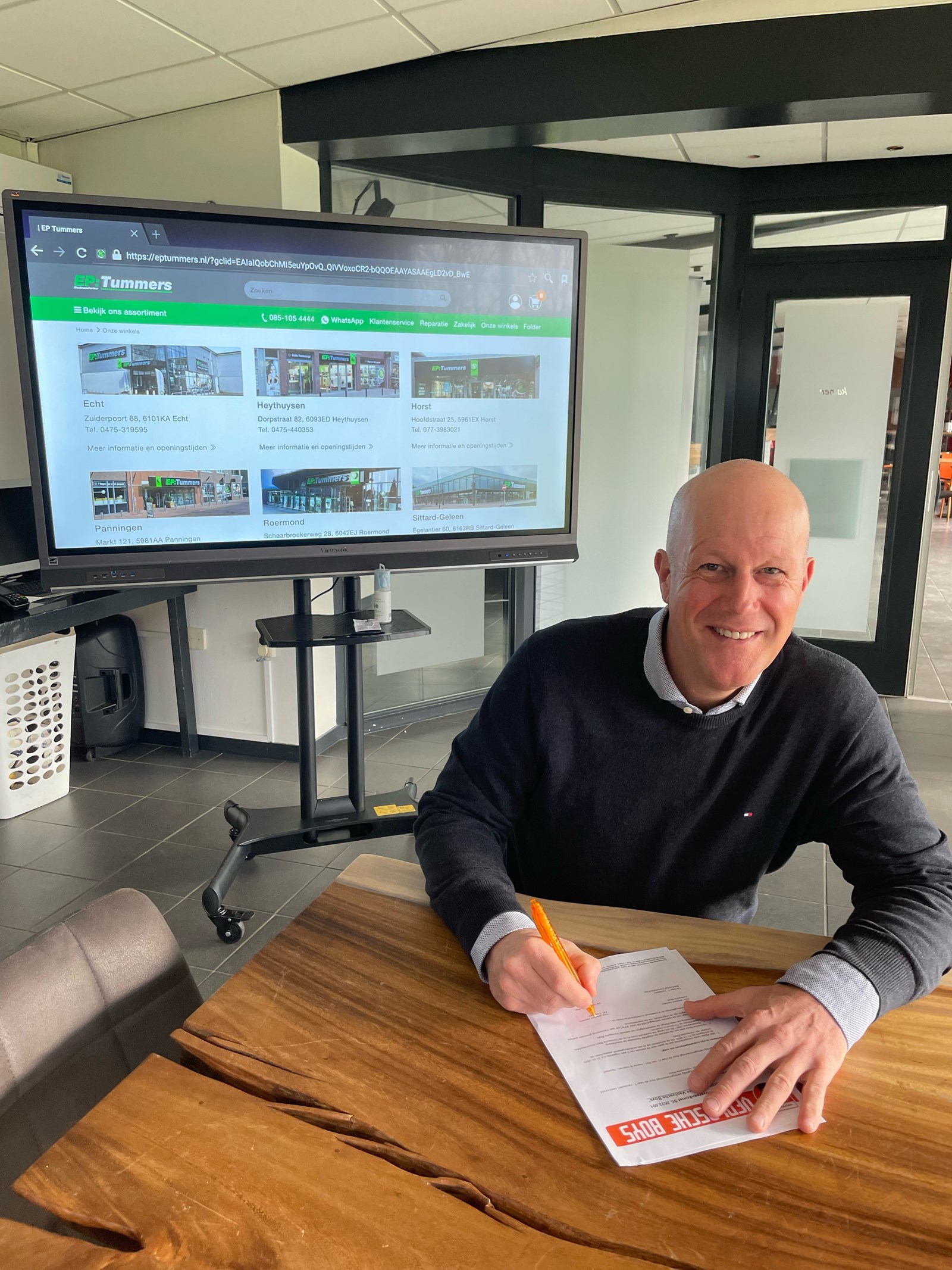 EP:Tummers nieuwe brons partner - Venlosche Boys