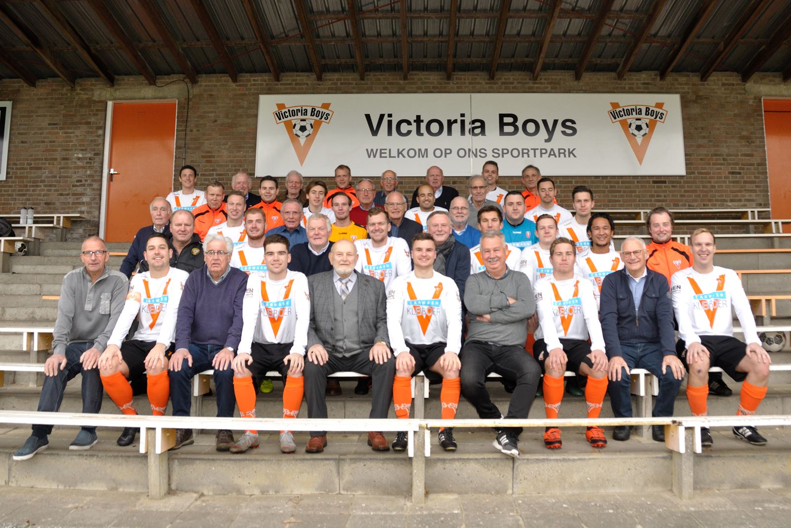 VB Reünie 1966 -1968 - Victoria Boys