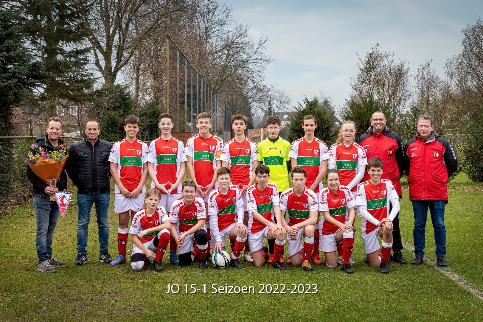 Coolfeestje nieuwe shirtsponsor JO15-1 - RKSV Volkel
