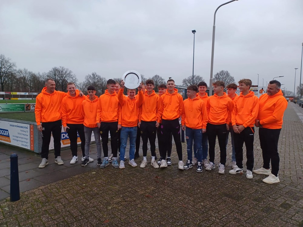 JO19 en JO17 kampioen - VV Voorwaarts Westerhaar - Vriezenveensewijk