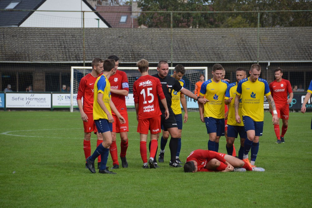 Prachtige eerste overwinning KVV Vosselaar! - www.kvvvosselaar.be
