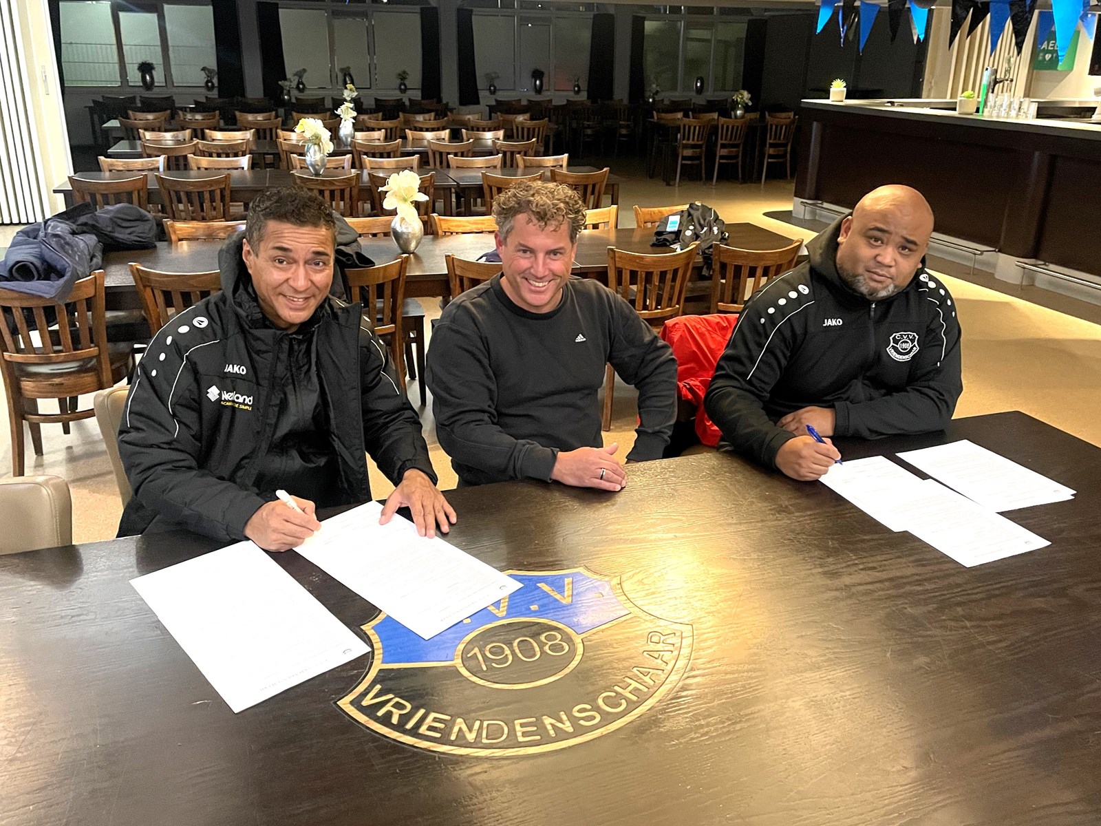 Omar Tahya nieuwe trainer O23-1 - C.V.V. Vriendenschaar