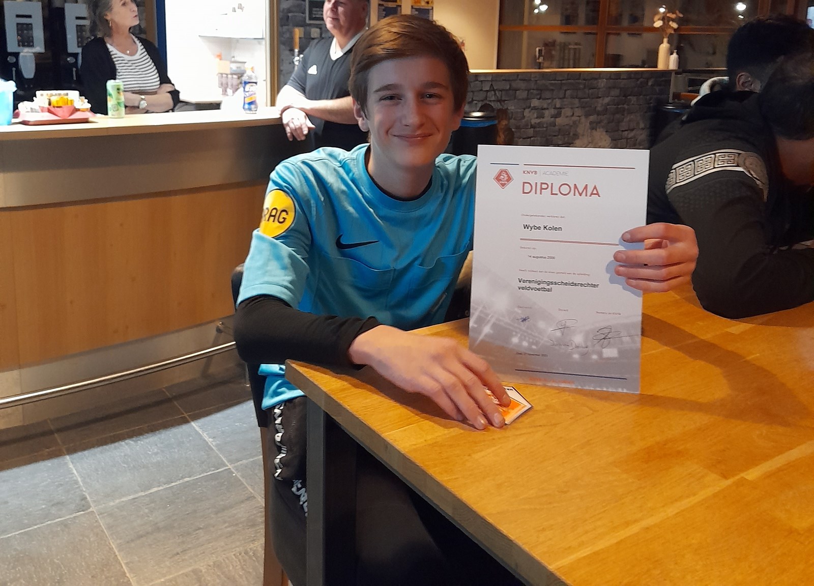 Wybe Kolen behaalt diploma verenigingsscheidsrechter - Welkom bij WSC